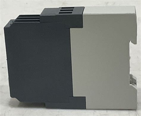 Abb Cm Mps 1svr430885r1300 Multifunction Three Phase Monitoring Relay Industrial Garage Sales