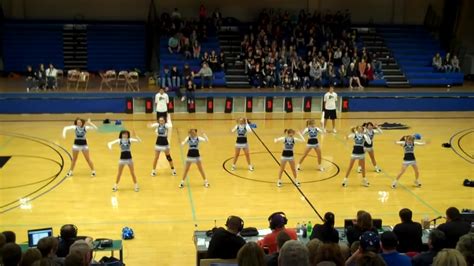 Hey Mickey Schs Cheerleading Dance