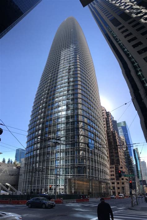 The Newly Opened Not Yet Complete Salesforce Tower San Francisco 3