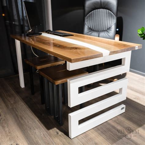 Ковані меблі пуфіки елементи декору інтерьерів — Проекти