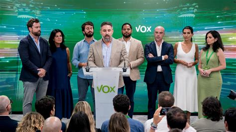 Vox Apoyaría Una Mayoría Constitucional Ante Los Enemigos De España