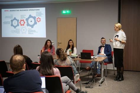 stefania ivanciu on linkedin futureshapers team marketing