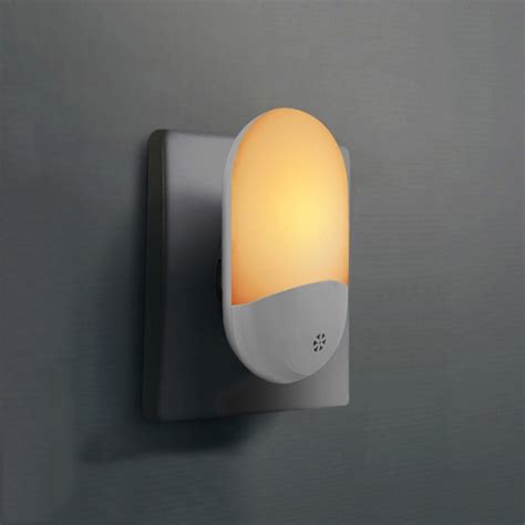2 Pcs Forecum L801c Smart Home Light Sensor Control Light Induction Night Light Eu Plug