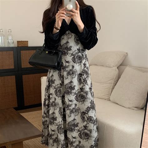 브이넥 벨벳 플라워 롱원피스 St120726