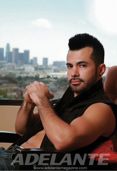 Bombón Sexy Edgar Adelante Magazine