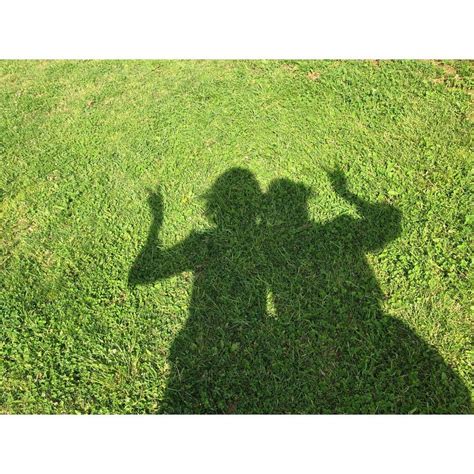涼邑芹さんのインスタグラム写真 涼邑芹instagram 「story☆mv撮影のときのオフショット📸 これお気に入りの写真 ️ 仮面