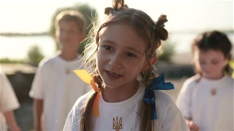 Новий гімн України у виконанні дітей Youtube