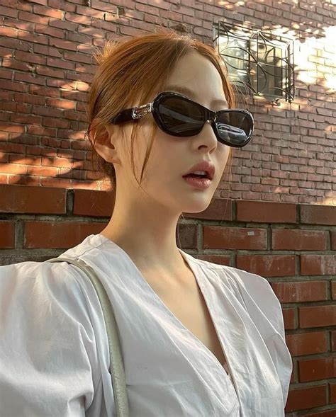 Lim Bora Fashion Women Style