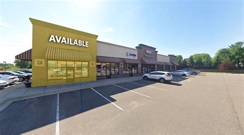 1020 Diffley Rd Eagan Mn 55123 Shopping Center Property For Lease On