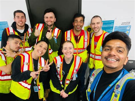 shahzaib munir on linkedin mel1getsitdone proudamazonian