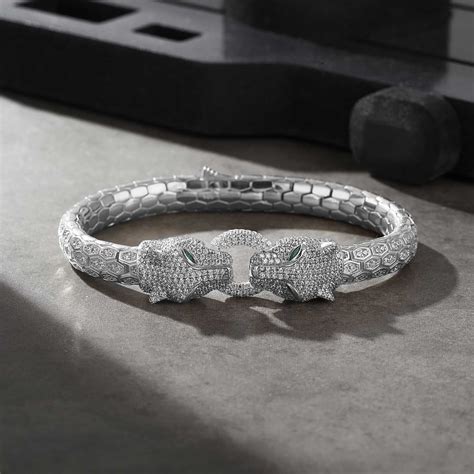 925 Sterling Silver Panther Head Bracelet With Emerald Eyes Cz Pave