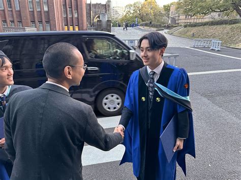 修士課程修了おめでとうございます🎉 News 熱エネルギー工学研究室 塩見淳一郎・李・浅野研究室
