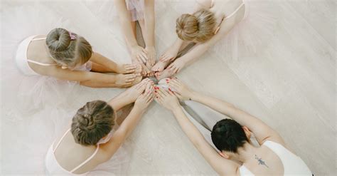 공연 단체 운동 댄스 댄스 교육 댄스 배우기 댄스 코디네이션 댄스 플로어 발레 발레 강사 발레 교육 발레 기술 발레 댄서들 발레 레슨 발레 변형