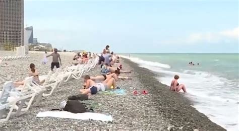 რამდენად უსაფრთხოა ზღვაზე წასვლა კახოვკას კაშხლის რღვევით გამოწვეული პრობლემები პალიტრა ვიდეო