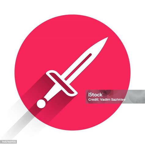 긴 그림자로 분리된 흰색 단검 아이콘입니다 칼 아이콘입니다 날카로운 칼날을 가진 검 빨간색 원 버튼입니다 벡터 강철에 대한 스톡 벡터 아트 및 기타 이미지 Istock