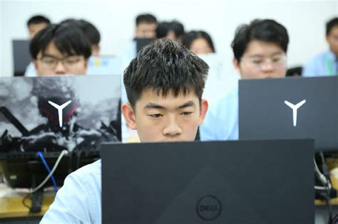 【八维职业学校官网】八维职业学校北京校区大数据专业3月就业喜报