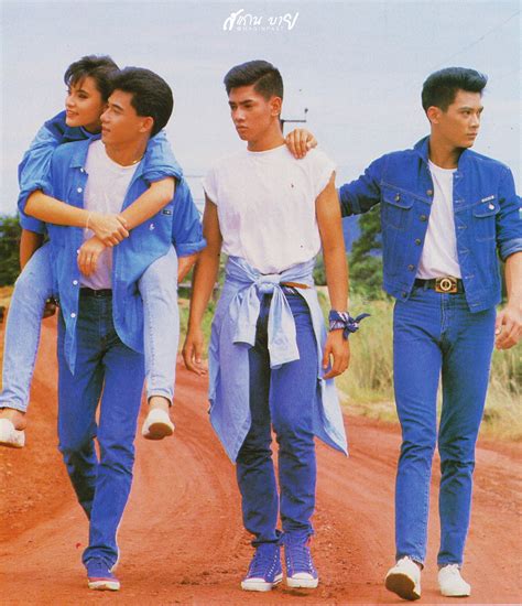 สุดยอดดาราไทย สุดยอดดาราไทย Added A New Photo