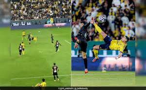 Cristiano Ronaldo Turns Back The Clock Scores Stunning Bicycle Kick