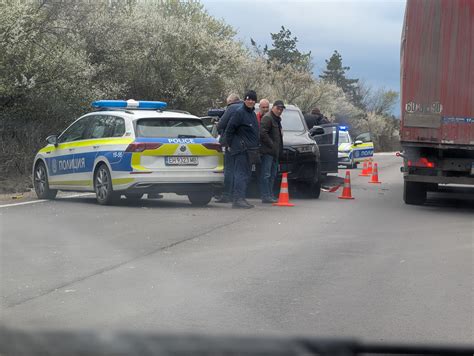 Брутална верижна катастрофа с жертва в Плевенско СНИМКИ Информационна агенция ПИК