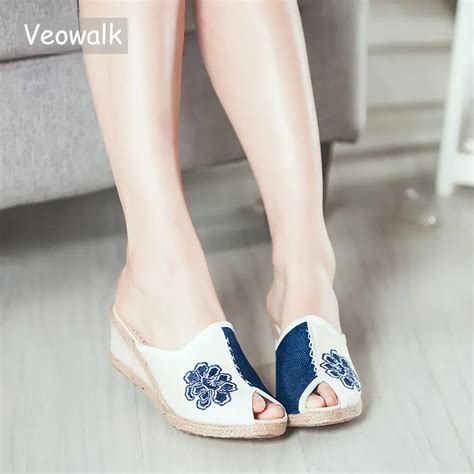 Veowalk 수제 여성 리넨 코튼 웨지 슬라이드 슬리퍼 편안한 6cm 힐 관음증 발가락 Espadrilles 슬라이더