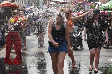 เริ่มแล้ว สงกรานต์ 2566 ถนนข้าวสาร ปิดให้เล่นน้ำตั้งแต่ 13 15 เม ย