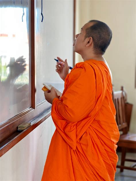 สามเณรวัดราชโอรสารามราชวรว สามเณรวัดราชโอรสารามราชวรวิหาร