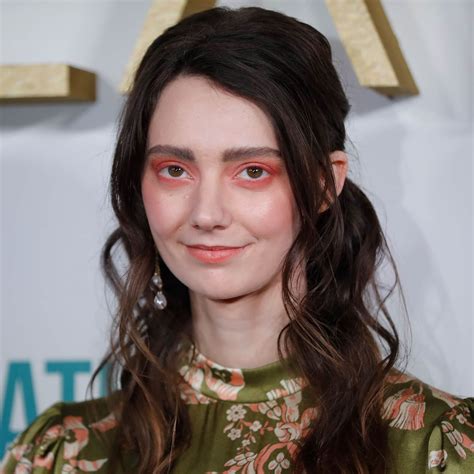 The Cast Of Sex Education Cleans Up Pretty Well On The Red Carpet Popsugar Australia