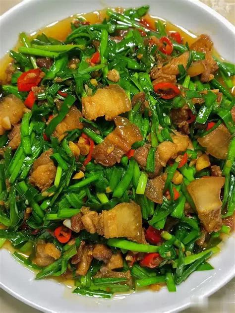 揭秘三款家常小炒菜，荤素搭配解馋又下饭，香浓滋味不可抗拒！