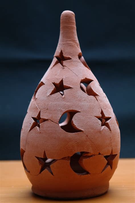 무료 이미지 목재 별 병 장식 세라믹 부서진 도기류 달 자료 계란 깨진 닫다 조각 미술 소리 점토