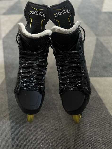 Senior Ccm Regular Width 9 Super Tacks As1 Hockey Skates Sidelineswap