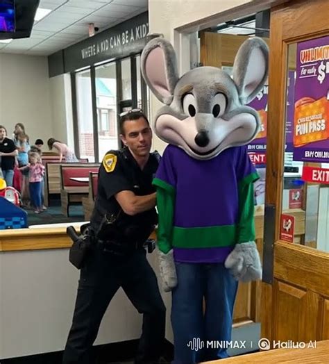 Chuck E Cheese Mouse Arrested For Theft Youtube