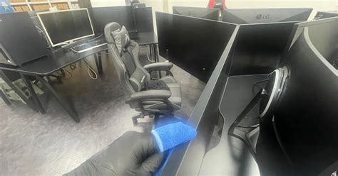 사무실 곰팡이 방지 및 제거🦠🖥️ 뽀송송 유리창 곰팡이 냉장고 제빙기 카펫 집정리 기름 숨고 숨은고수