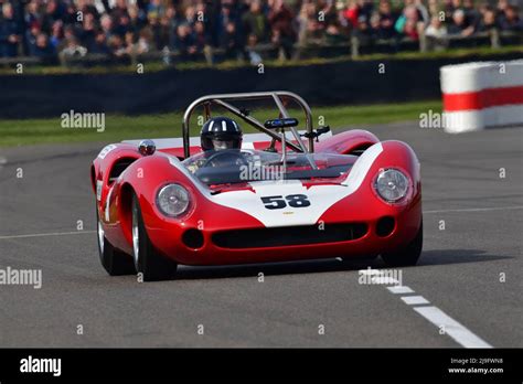 Ewen Sergison Lola Chevrolet T70 Spyder Surtees Trophy A Single Driver Twenty Five Minute Race