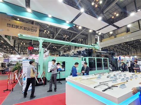 Butech 2023 우진플라임 독자기술 Super Form의 친환경 사출기 선보여 전체 플라스틱산업
