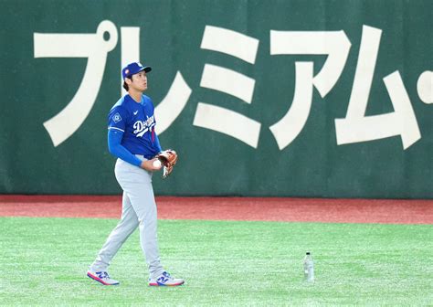 ドジャース・ロハスは冷静 大黒柱ベッツが体調不良で帰国も「頑張って仕事をしたい」 Mlb写真ニュース 日刊スポーツ