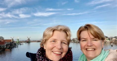 Ilse Van Eck Bekende Vlaamse Vrouwen Juli 2011 Berisiknya Cuitan