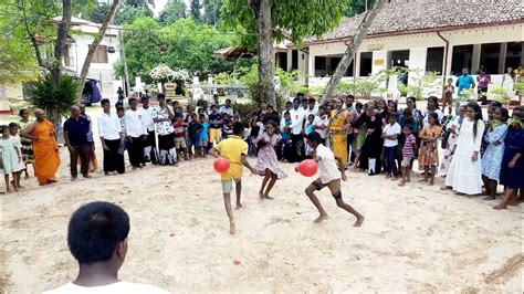 බැලුම් කැඩීම අවුරුදු ක්‍රීඩා අලුත් අවුරුදු උත්සවය Youtube