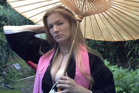 Busty Cosplay Girl Obsolete Gamer