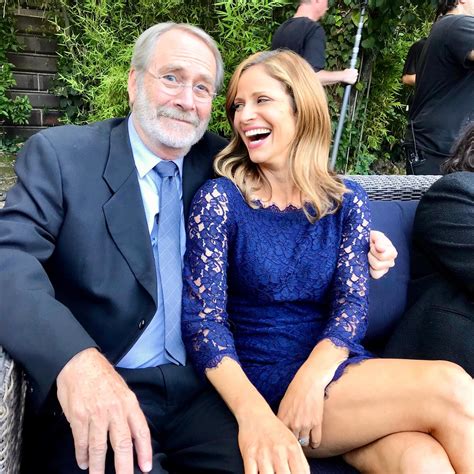Andrea Savage Guys Get Ready To Laugh Ur Balls Off Youpeople Is Coming To Netflix On Jan