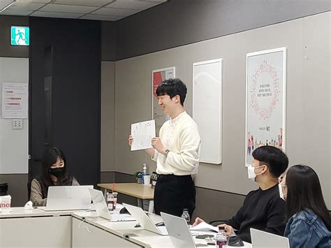 에이블스쿨 에이블스쿨 1등워크숍 현장 Kt 고유의 토론방법론인 1등워크숍 과제를 발굴하거나 문제해결이 필요할 때 진행하게되는데요 프로젝트 과정의 첫단추가 1등워크숍 에이블스쿨 에이블스쿨 1등워크숍 현장 Kt 고유의 토론방법론인 1등워크숍 과제를 발굴하거나 문제해결이 필요할 때 진행하게되는데요 프로젝트 과정의 첫단추가 1등워크숍