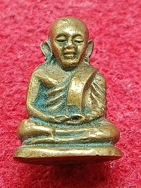 หล่อหลวงพ่อเงิน Ennxo