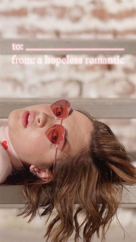 Pin By Maxer On Mxmtoon Maia Attractive People Love Wife Pretty