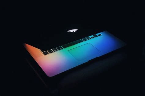 通过 Ai 将原型图转换为 Html 和 Css 通过 Ai 将原型图转换为 Html 和 Css