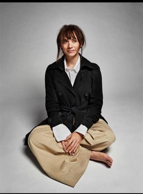 Rashida Jones Rcelebbarefoot