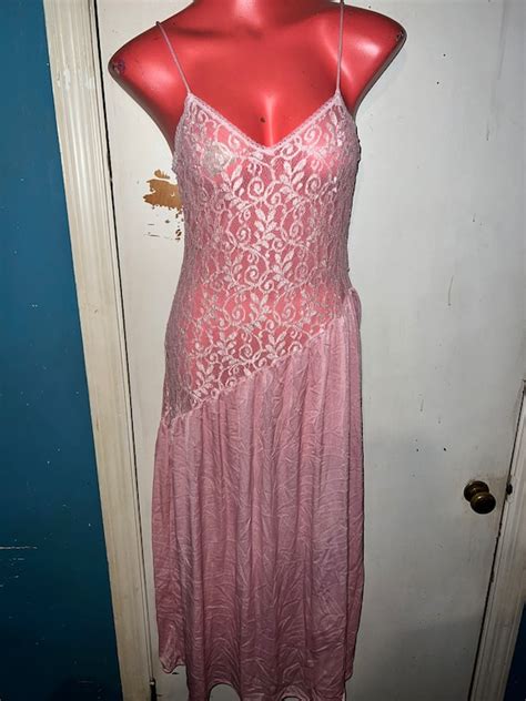 Vintage Nightgown And Gem