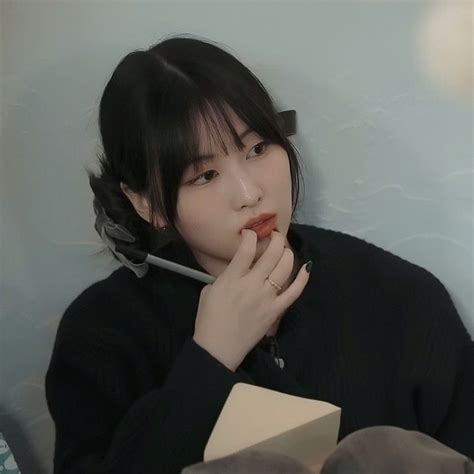 Pin En Moguri Mi Novia Hermosa Cortes De Cabello Corto Celebridades