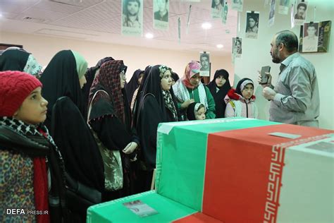 تصاویربازدید اعضای پایگاه بسیج شهیده مریم فراهانیان از موزه دفاع
