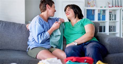 How Same Sex Couples Split Housework More Evenly Than Het Couples The Canberra Times