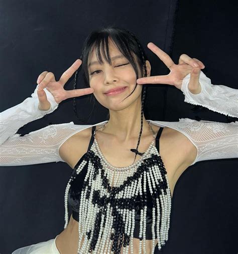 Dm If Anyone Can Rp As Multiple Idols In Plot Based Rp R Kpoproleplays