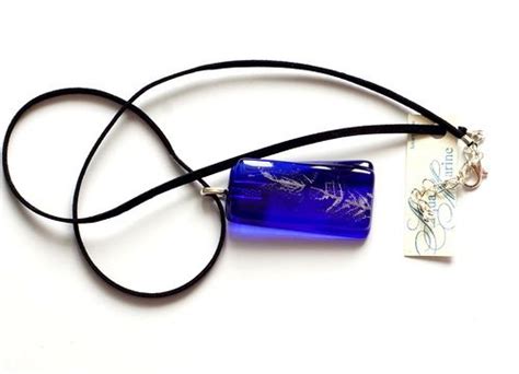 Листик в стекле